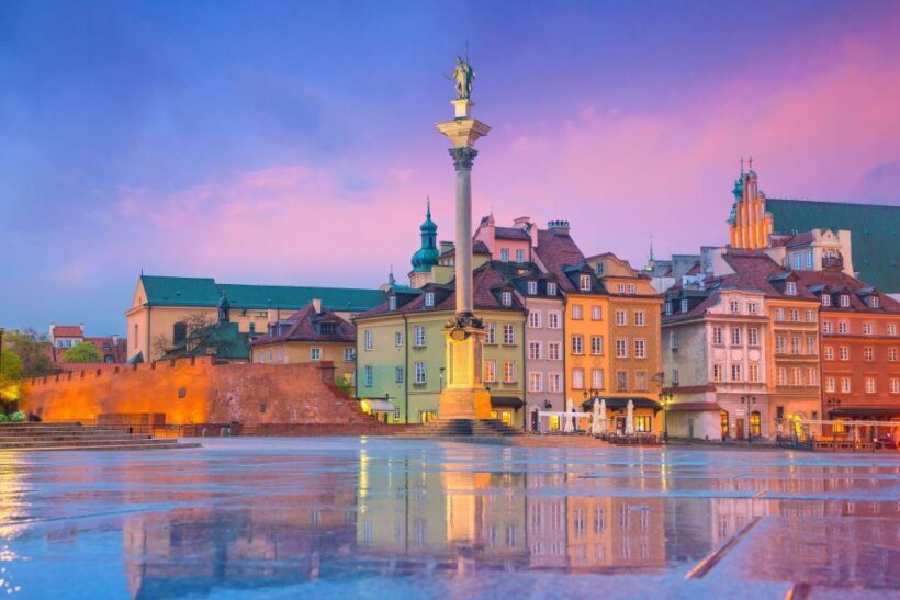 Warsaw: Capture the most Photogenic Spots with a Local - Who Will Love This Tour?