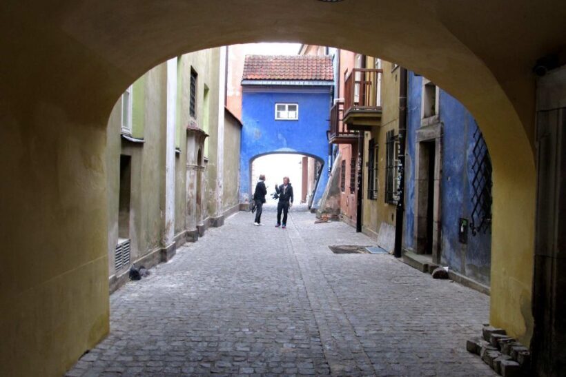 Warsaw: Classic Highlights Private Tour by Vintage Car - Authenticity and Value