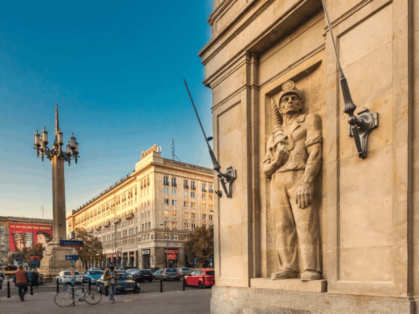 Warsaw: Communism Tour in an Original Socialist Van - Authenticity and Audience