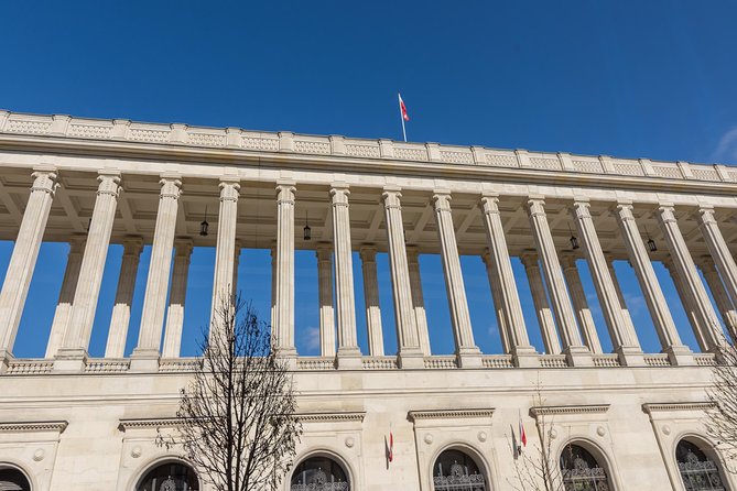 Warsaw: Communism Tour in an Original Socialist Van - Tips for a Comfortable Tour Experience