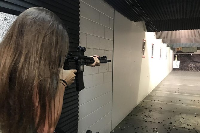 Warsaw: Extreme Shooting Range Experience with Transfer - What to Expect from the Warsaw Shooting Experience