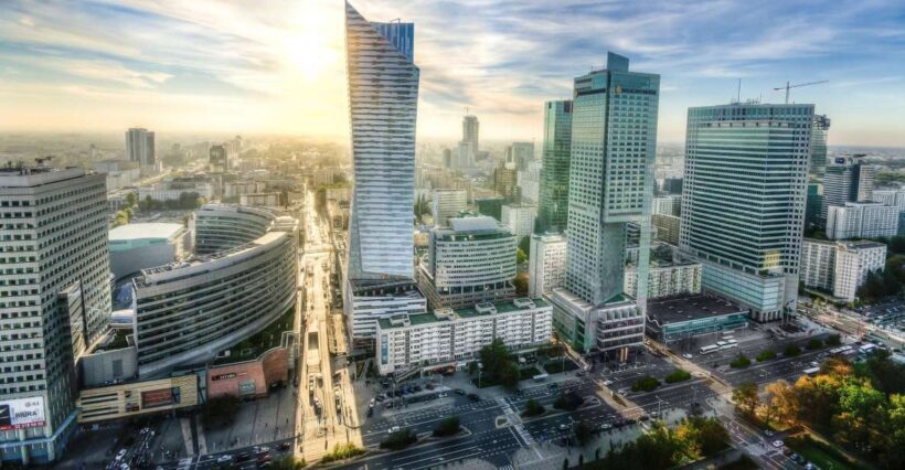 Warsaw: Highlights of Old & New Town Private Guided Tour - The Sum Up