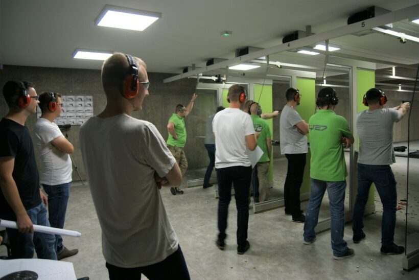 Warsaw: Indoor Shooting Range Experience - Accessibility and Practical Info
