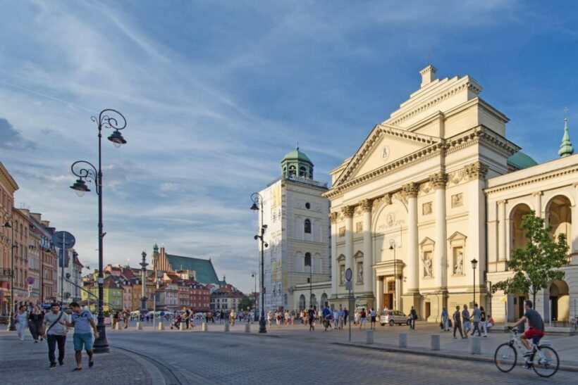 Warsaw: Layover City Tour by Car with Airport Pickup - FAQ