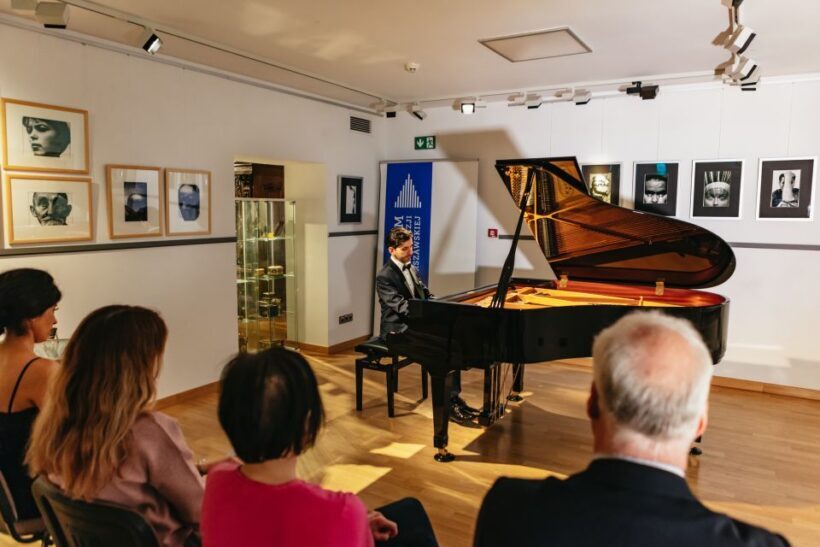 Warsaw: Live Chopin Piano Concert - A Detailed Look at the Warsaw Chopin Concert Experience