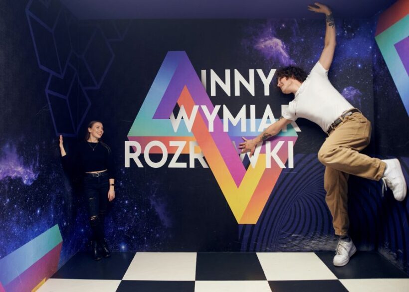 Warsaw: Museum World of Illusion Entry Ticket - The Photo Factor