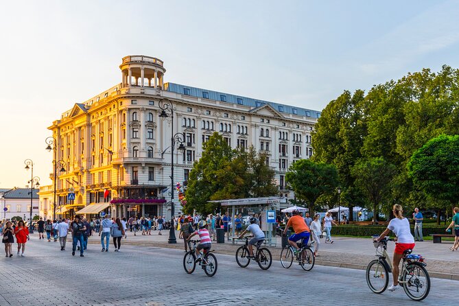 Warsaw Must See Local Walking Tour | Max. 15 People - Meeting and Ending Points