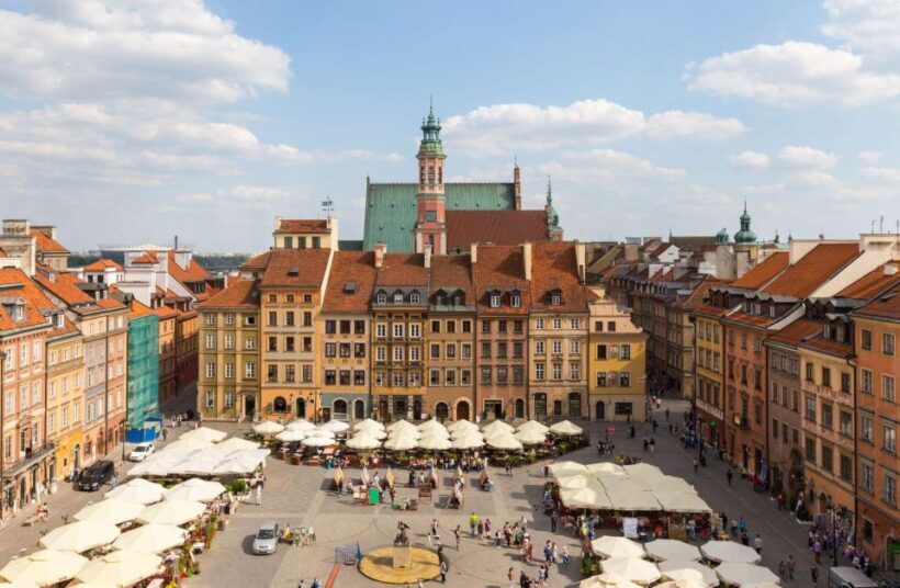 Warsaw: Old Town Guided Walking Tour - Exploring Warsaw’s Old Town: A Deep Dive