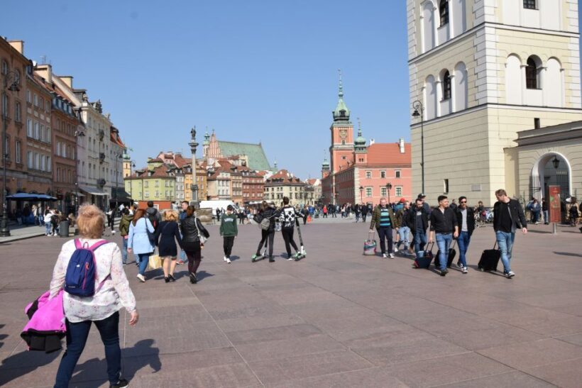 Warsaw: Old Town Guided Walking Tour - Why This Tour Works Well