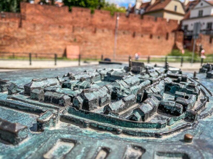 Warsaw: Old Town Highlights Walking Tour in English - Who Is This Tour Best For?