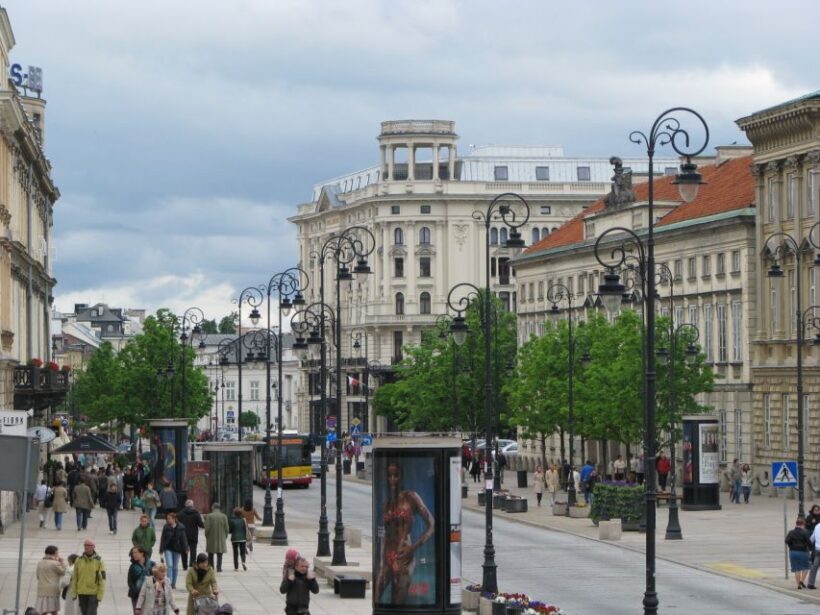 Warsaw: Private 3-Hour Sightseeing Tour by Car with Pickup - Why Choose a Private Tour in Warsaw?