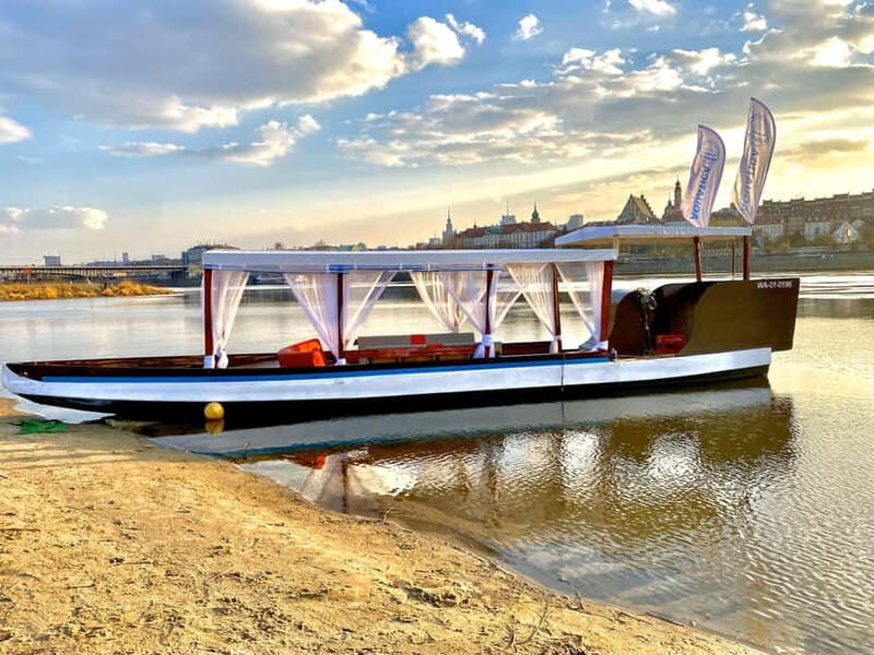 Warsaw: Romantic Cruise with ProseccoBirthdays & Proposals - FAQs About the Warsaw Gondola Cruise