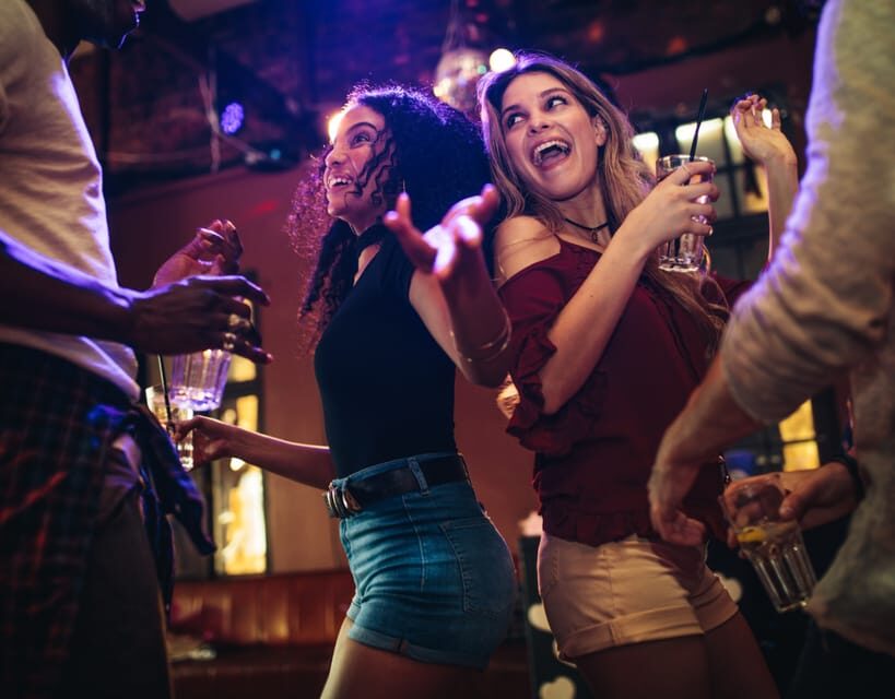 Warsaw: Skip-the-Line Entry to Room 13 Club + Welcome Shot - Who Will Love This Experience?