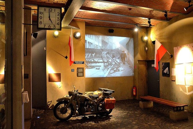 Warsaw Uprising Museum (1944) + POLIN Museum: PRIVATE TOUR /inc. Pick-up/ - The Practicalities