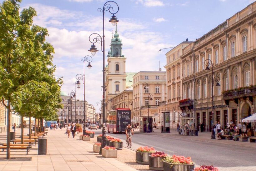 Warsaw: Warsaw Historical Group Tour with Pickup & Drop-Off - Who Will Love This Tour?
