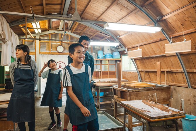 Washi Workshop in Shizenji - Experiencing the Tranquility of Shizenji