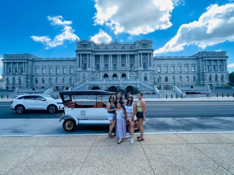 Washington, DC: Day & Night Electric Cart & Vintage Car Tour - Who Will Love This Tour?