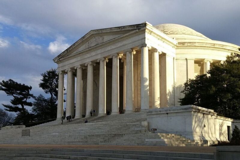 Washington, DC: Guided Small Group 4-Hour Day Tour - FAQ