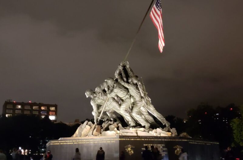 Washington DC: Monuments by Moonlight Nighttime Trolley Tour - Transportation and Comfort