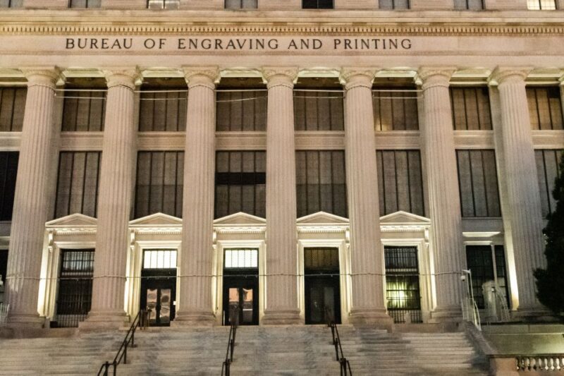 Washington DC: Monuments by Moonlight Nighttime Trolley Tour - Who Should Consider This Tour?