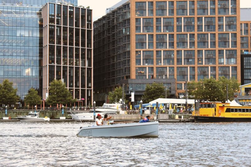Washington DC: Navy Yard Self-Driven Boat Tour with Map - Who Will Love This Tour?