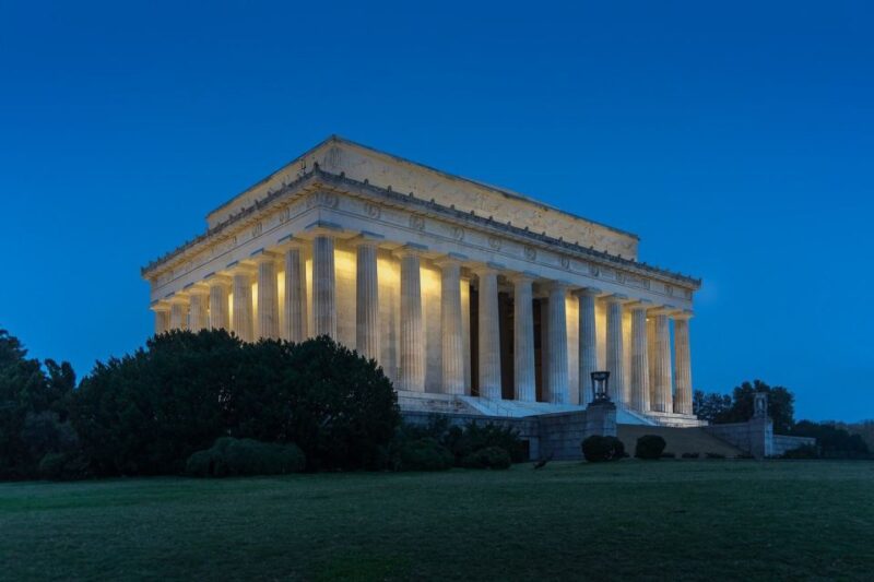 Washington DC: Night Under the Stars Bus & Walking Tour - Experience the Magic of Washington DC at Night with the "Night Under the Stars" Tour