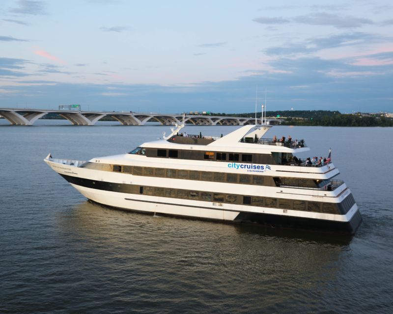 Washington DC: Thanksgiving Buffet Lunch River Cruise - Why This Cruise Might Be a Great Fit