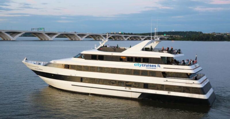 Washington DC: Thanksgiving Buffet Lunch River Cruise - FAQs