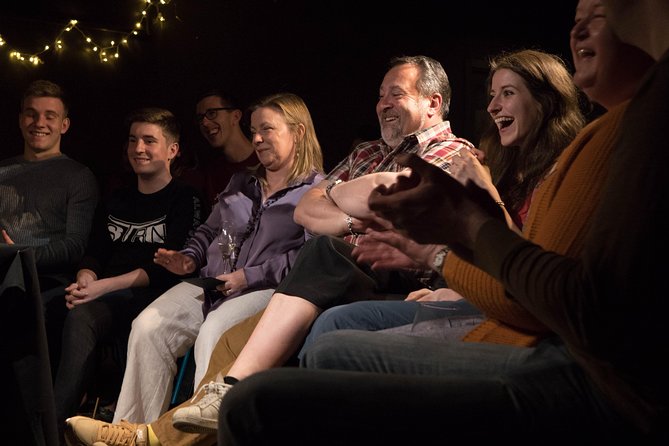 Watch Closely - An Evening of Magic - Award-Winning Tricks and the Caledonia Card Routine