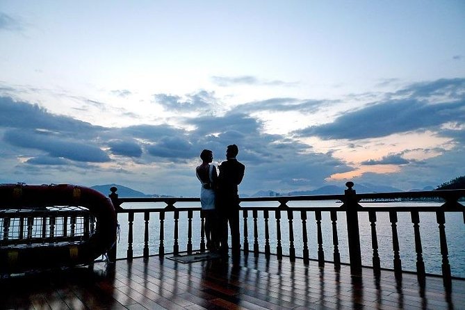 Watching Stunning Sunset with Cocktail and Dinner on Luxury Cruise - The Sum Up: Who Will Love This Cruise?