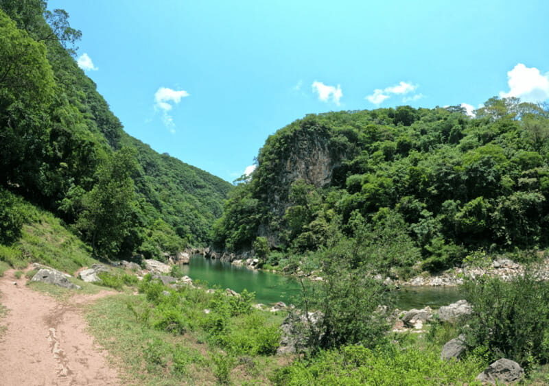 Water adventure: Tamul waterfall and Water Cave cenote. - FAQ