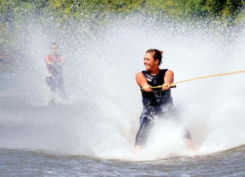 Water Skiing in Pasikudah - Water Skiing in Pasikudah