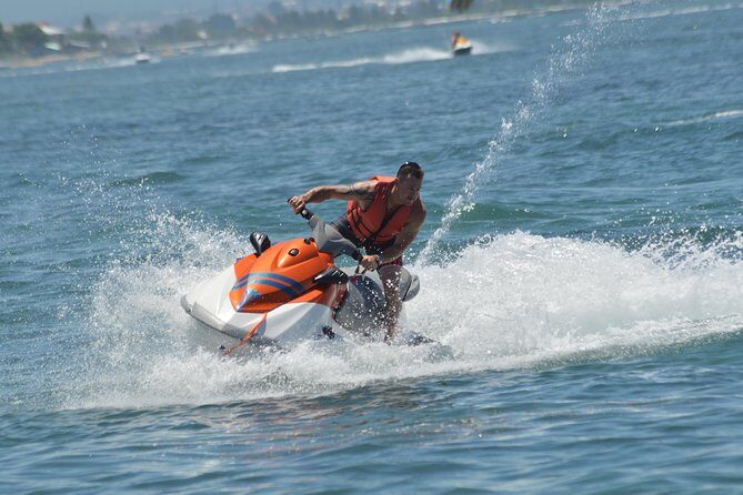 Water Sports Deal : Parasailing, Jet Ski, Banana Boat - An In-Depth Look at the Experience