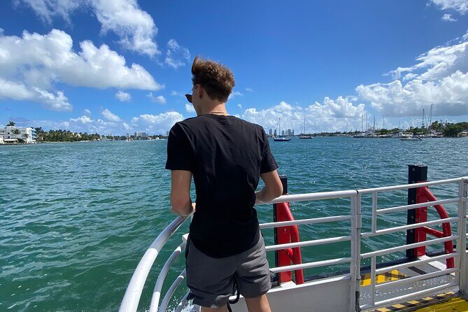 Water Taxi Hop-on Hop-off Bayside Marketplace / South Beach - Who Should Take This Tour?
