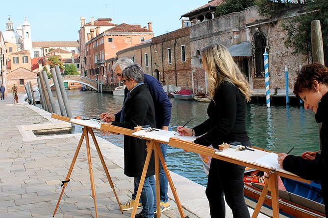 Watercolors in Venice: Painting Class With Famous Artist - Renowned Artist and Small-Group Format
