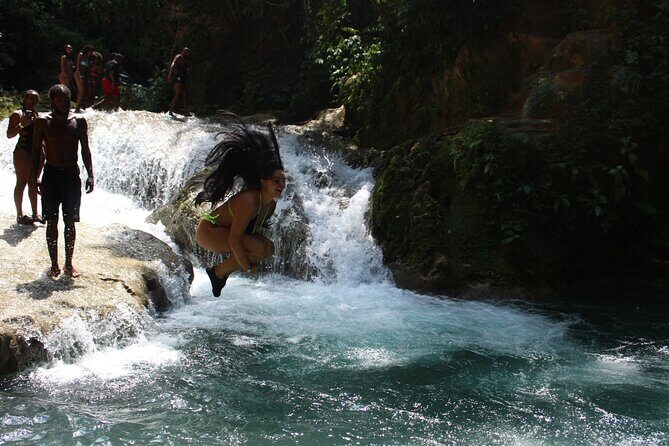 WATERFALL- Blue Hole Waterfall Adventure Swim and Rope Swing - Who Will Love This Tour?