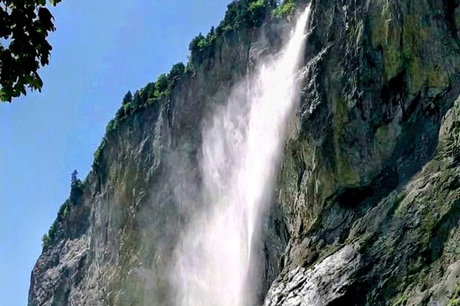 Waterfall Lauterbrunnen CLOY Pier Iseltwald Interlaken Private - Key Points