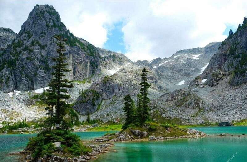 Watersprite Lake/ Hiking Day Trip - Watersprite Lake Hiking Day Trip Review: An Enchanting Escape in British Columbia