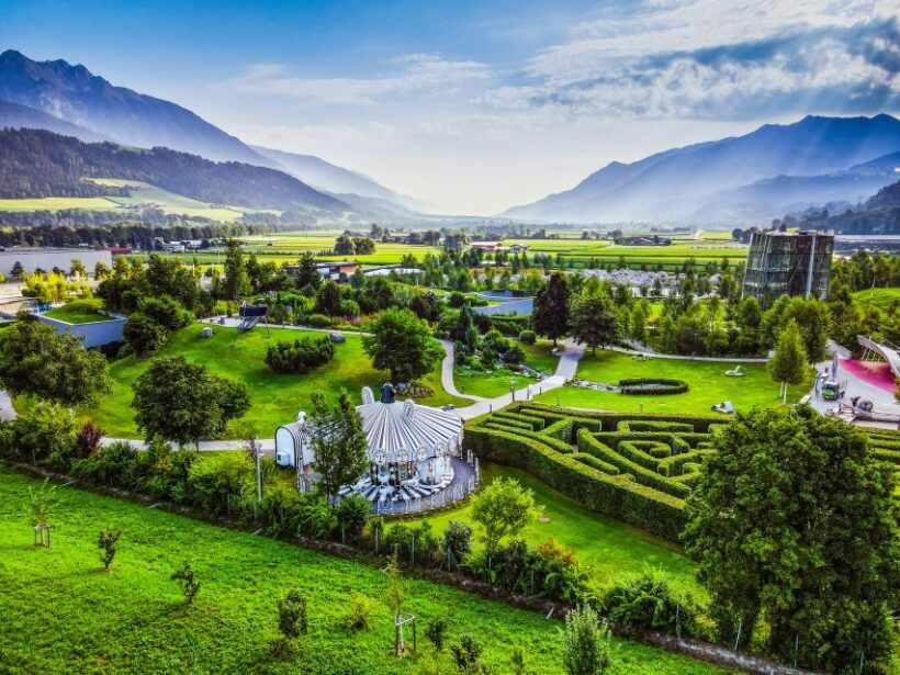 Wattens: Swarovski Crystal Worlds Entrance Ticket - Breaking Down the Experience