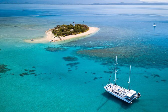 Wavedancer Low Isles Great Barrier Reef Sailing Cruise - Detailed Review: Exploring the Wavedancer Low Isles Cruise
