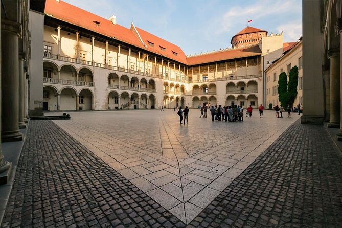 Wawel Castle and Cathedral St. Mary's Church, Rynek Underground - Exploring Wawel Hill and Castle