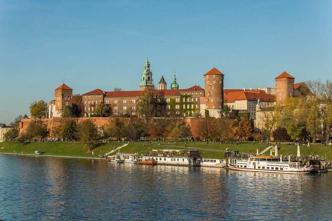 Wawel Castle and Rynek Underground Guided Tour in Krakow - Authenticity and Expert Guidance