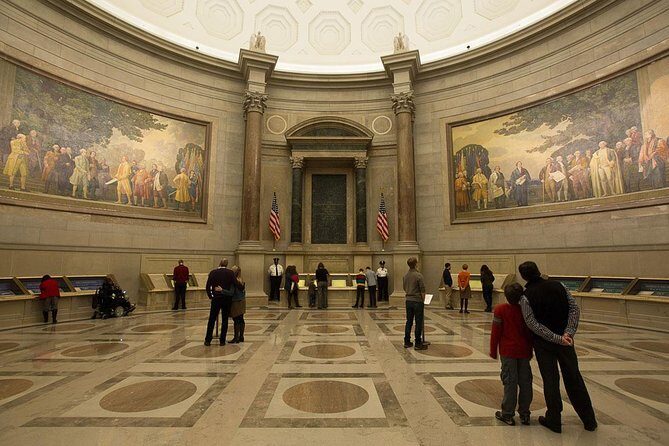 WE THE PEOPLE TOUR ~ (4 Hour) Option 1 - Who Should Consider This Tour?