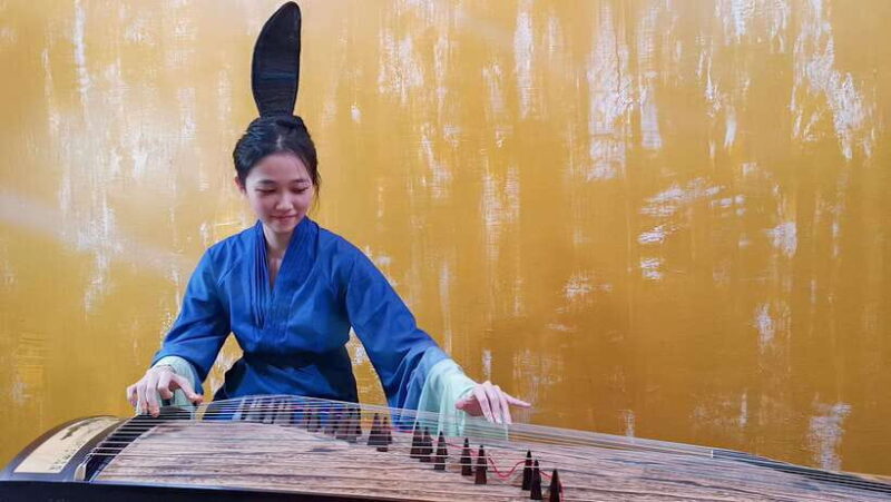 Wear Hanfu and play guzheng - What to Expect at Each Step