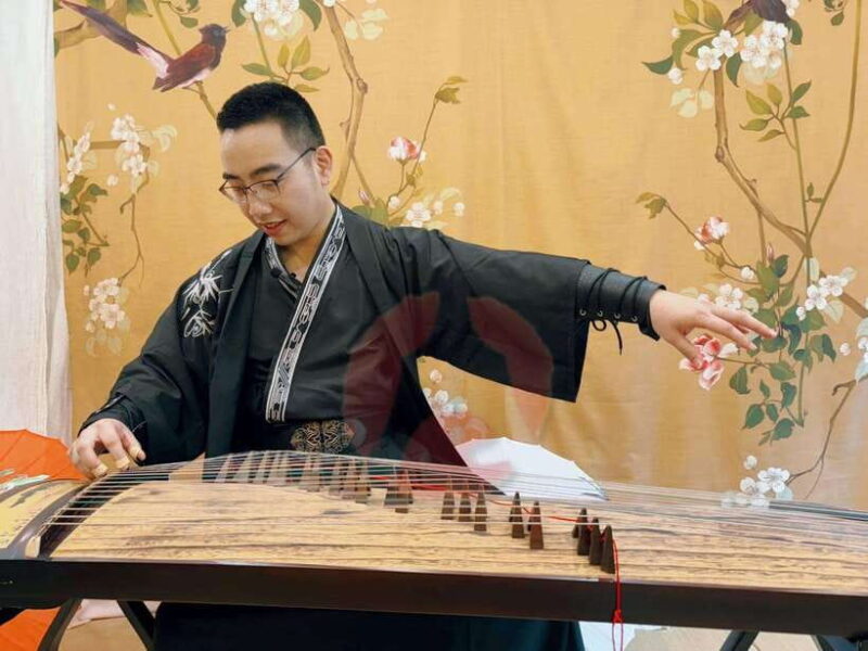 Wear Hanfu and play guzheng - Practical Details and Tips