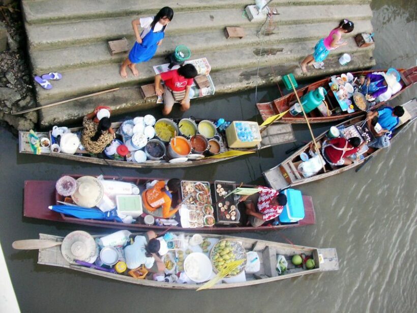 Weekend Amphawa Floating Market & Train Market Private Tour - Pricing and Value
