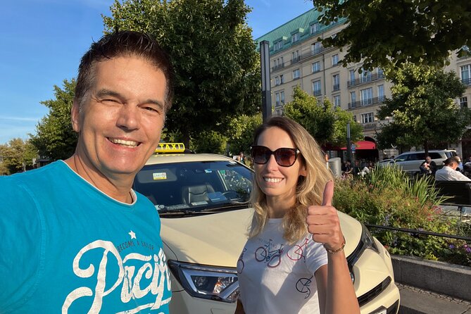 Welcome/Farewell SightseeingTaxi Tour +Transfer from/to the airport - Customization and Flexibility: Your Tour, Your Way