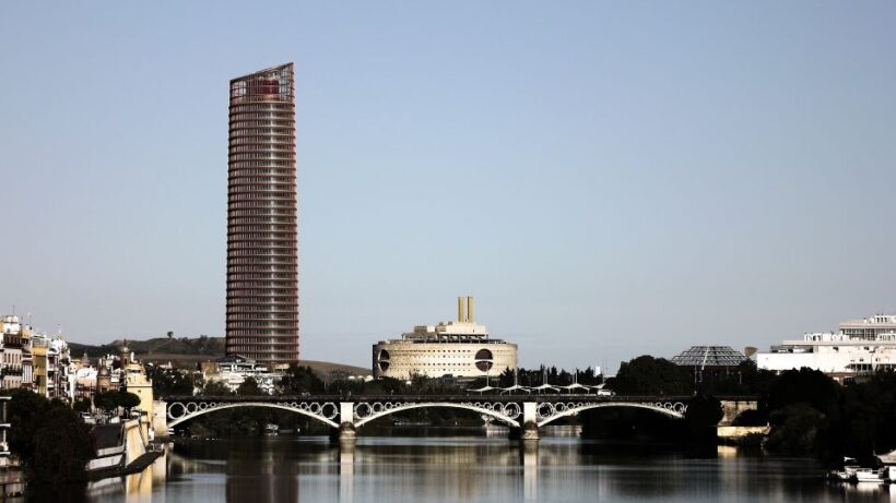 Welcome to Seville: Private Tour with a Local Host - Key Points