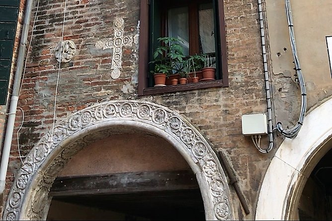 Welcome! Venice Sightseeing Kickstart Tour With Local Guide, Small Group - Additional Fees and Booking Information