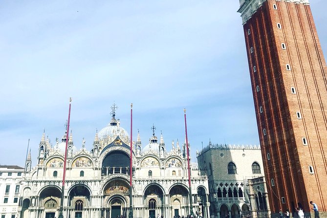 Welcome! Venice Sightseeing Kickstart Tour With Local Guide, Small Group - Navigating the Charming Canals and Bridges